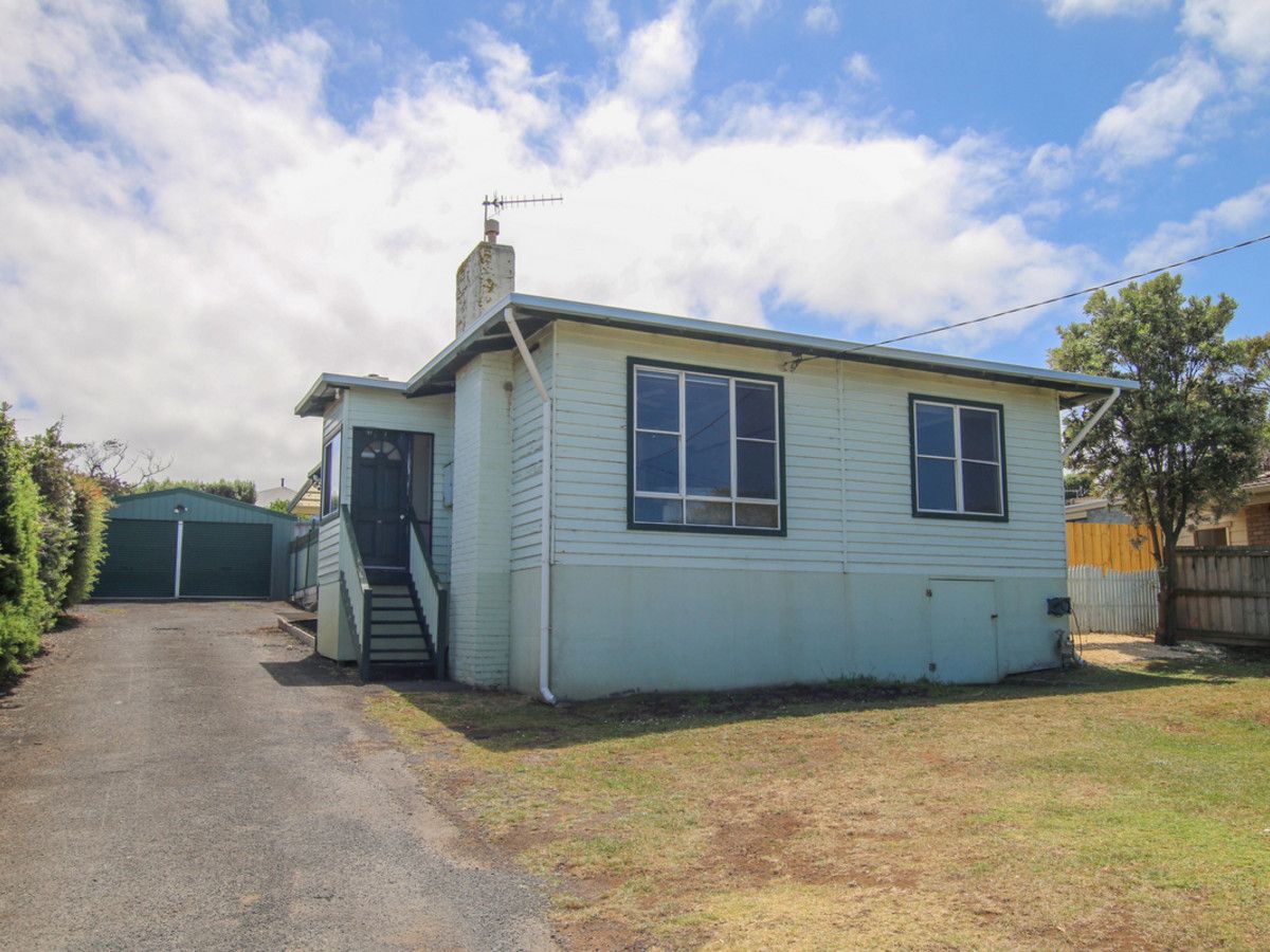 164 Drummond Street, Dennington VIC 3280 - House For Rent | Domain