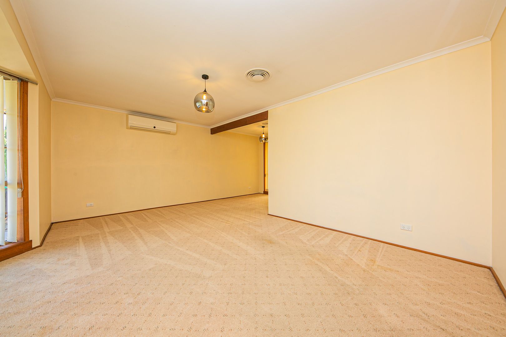 5 Lydia Mary Drive, Berwick VIC 3806 - House For Rent - $600 | Domain