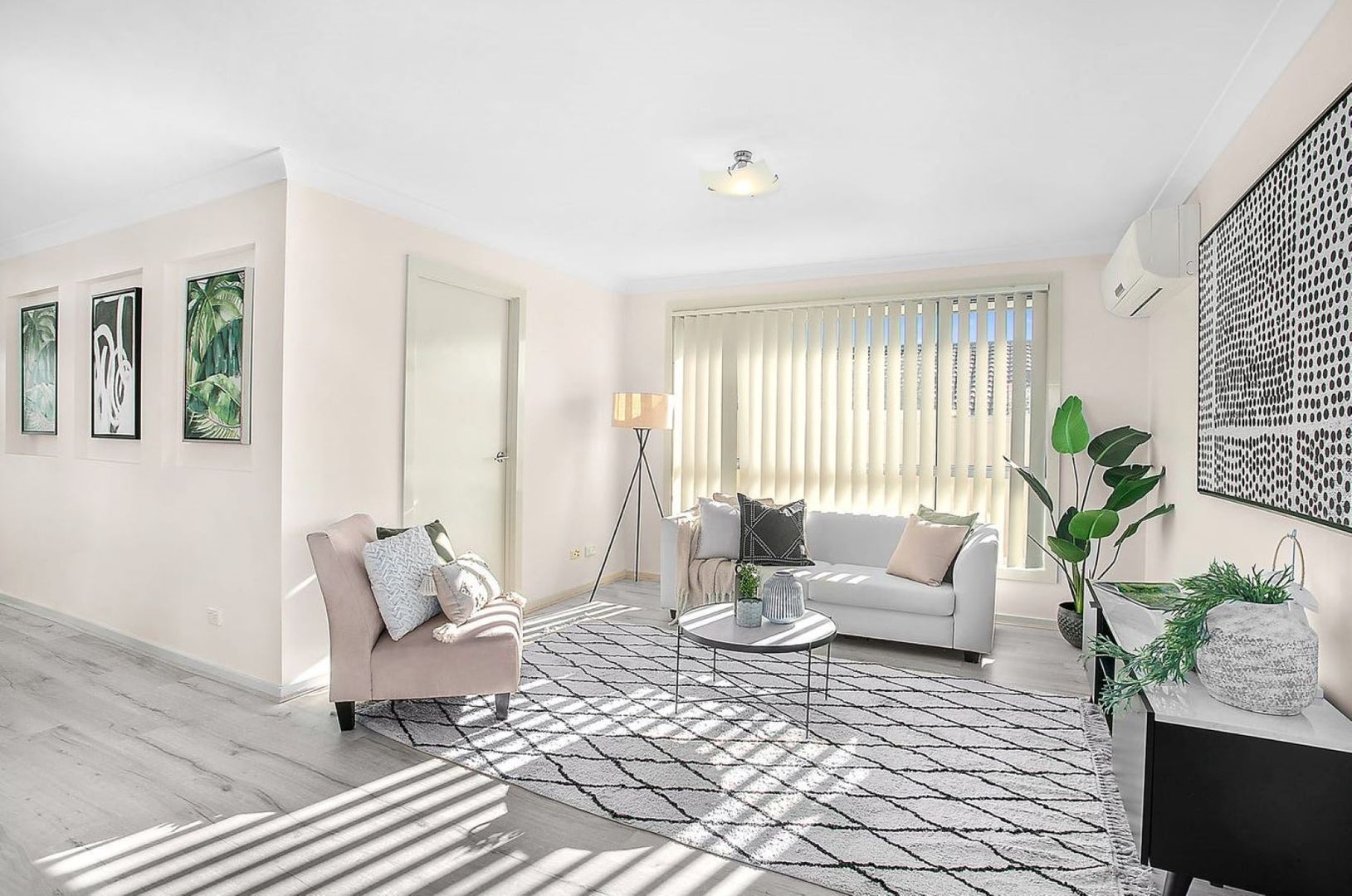 24 Snapdragon Crescent, Hamlyn Terrace NSW 2259 - House For Rent | Domain