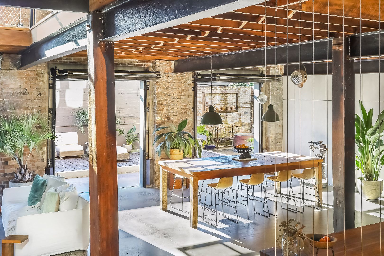 338 - 356 Mitchell Road, Alexandria NSW 2015 - House For Rent | Domain