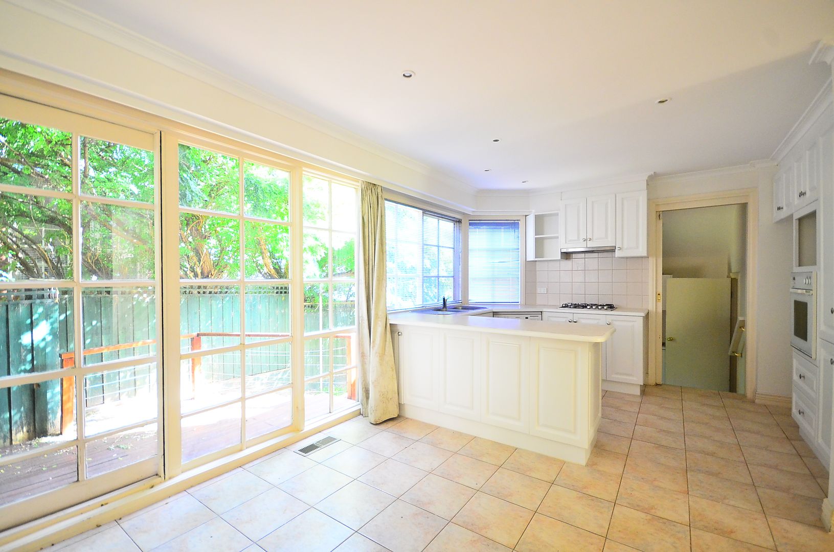 20 Yongala Street, Balwyn VIC 3103 - Townhouse For Rent - $800 | Domain