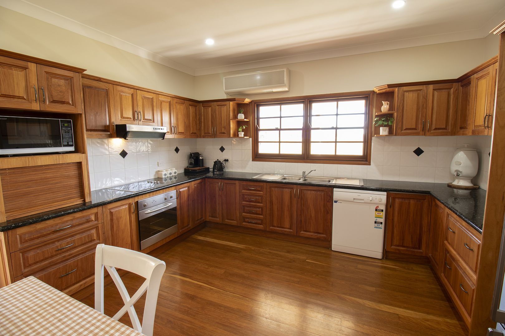 4 Dippel Rd, Thornton QLD 4341 - House for Sale - $1,400,000 | Domain