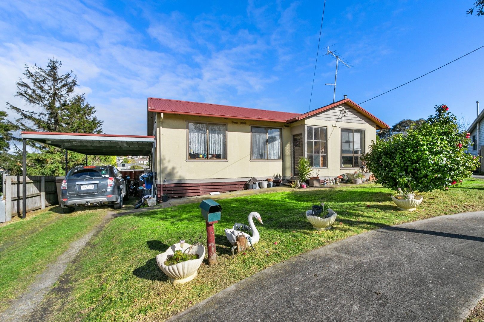 13 Lae Court, Morwell VIC 3840 | Domain