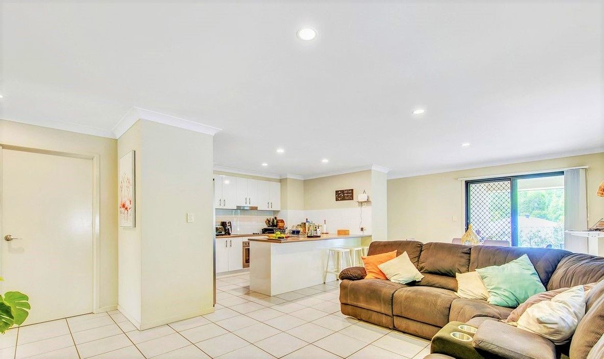 106 Lakes Entrance Drive, Springfield Lakes QLD 4300 - House For Rent ...