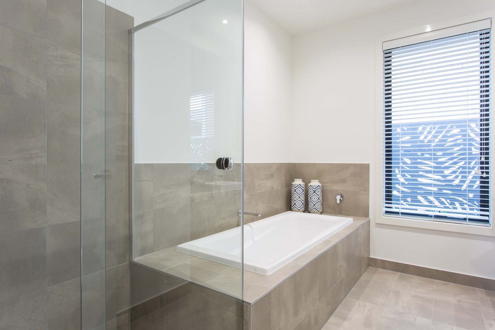 Clyde VIC 3978 - 4 beds new home design for Sale, Build the Hoth 28 ...