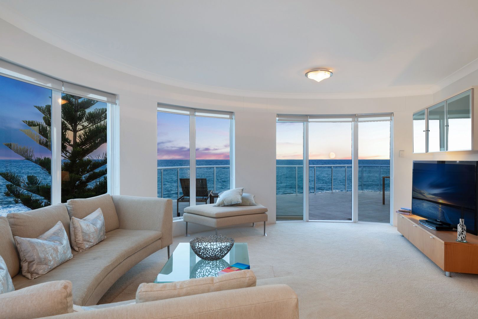 2/122 Ocean Parade, Blue Bay NSW 2261 | Domain