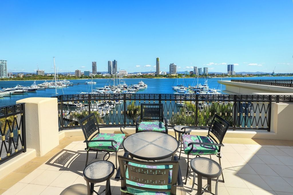 31/94 Seaworld Drive, Main Beach | Property History & Address Research ...