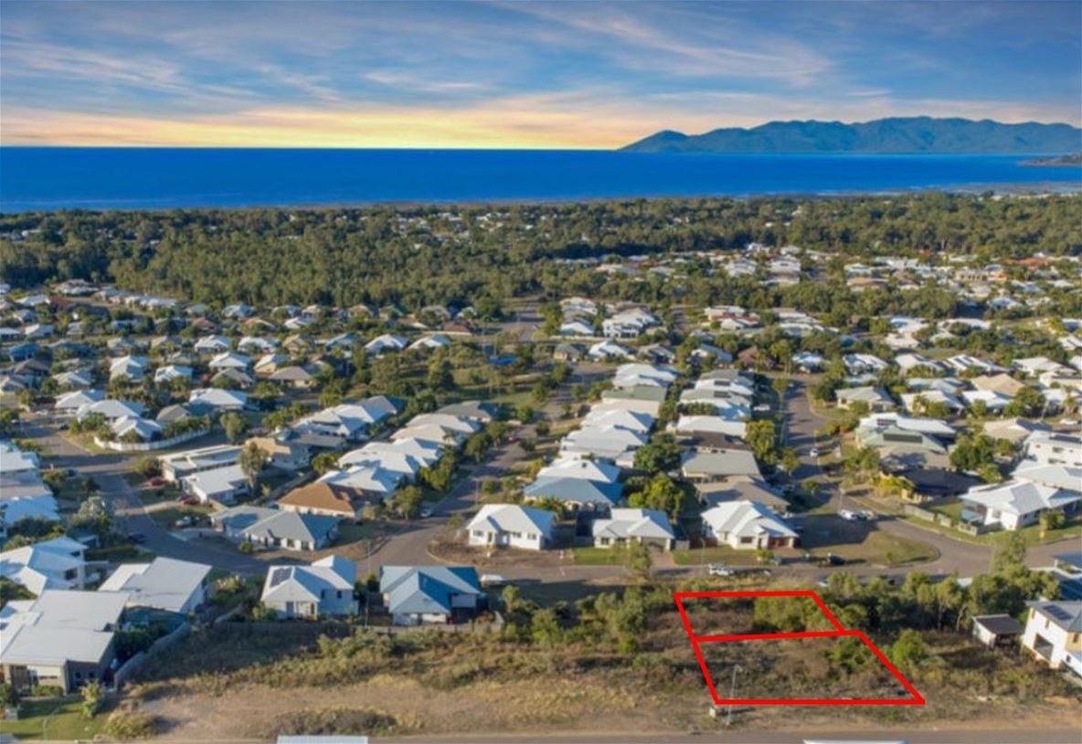 22 Cashell Cres, Bushland Beach QLD 4818 | Domain