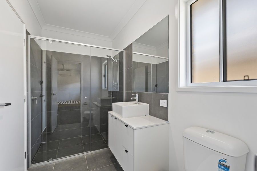 R1 & R3 ,12 Goddard Street, Logan Reserve QLD 4133 - House For Rent ...