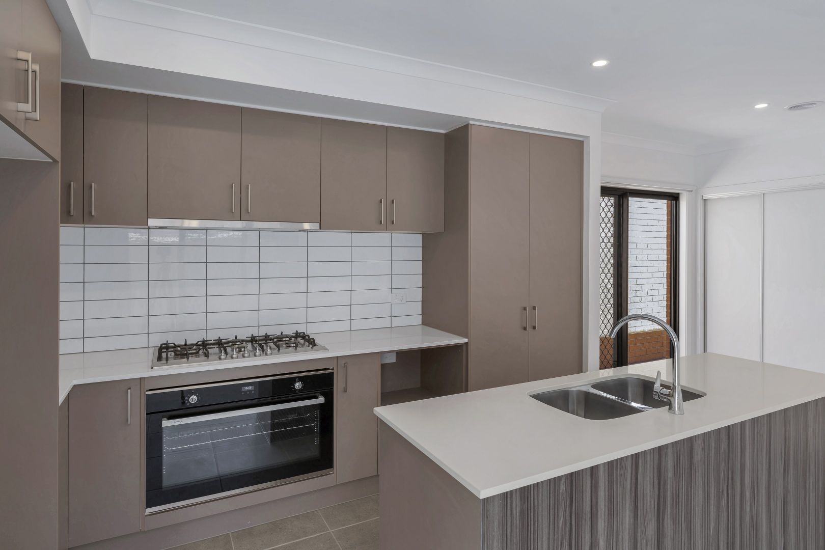 24 Viola Drive, Rockbank VIC 3335 - House For Rent - $390 | Domain