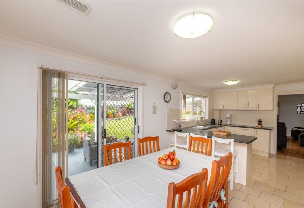 34 LAKEVIEW CRESCENT, Forster NSW 2428 - House For Rent | Domain