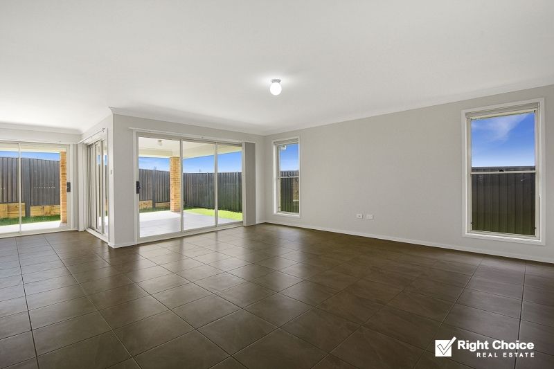 17 Violet Boulevard, Calderwood NSW 2527 - House For Rent | Domain