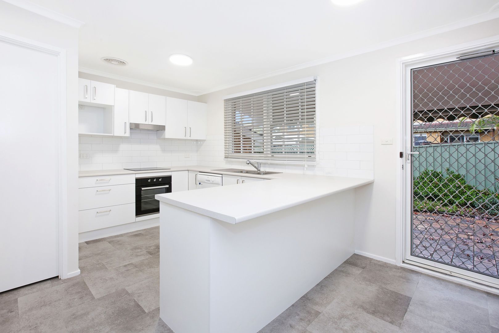 6/9 Oleander Parade, Caringbah NSW 2229 - Villa For Rent | Domain