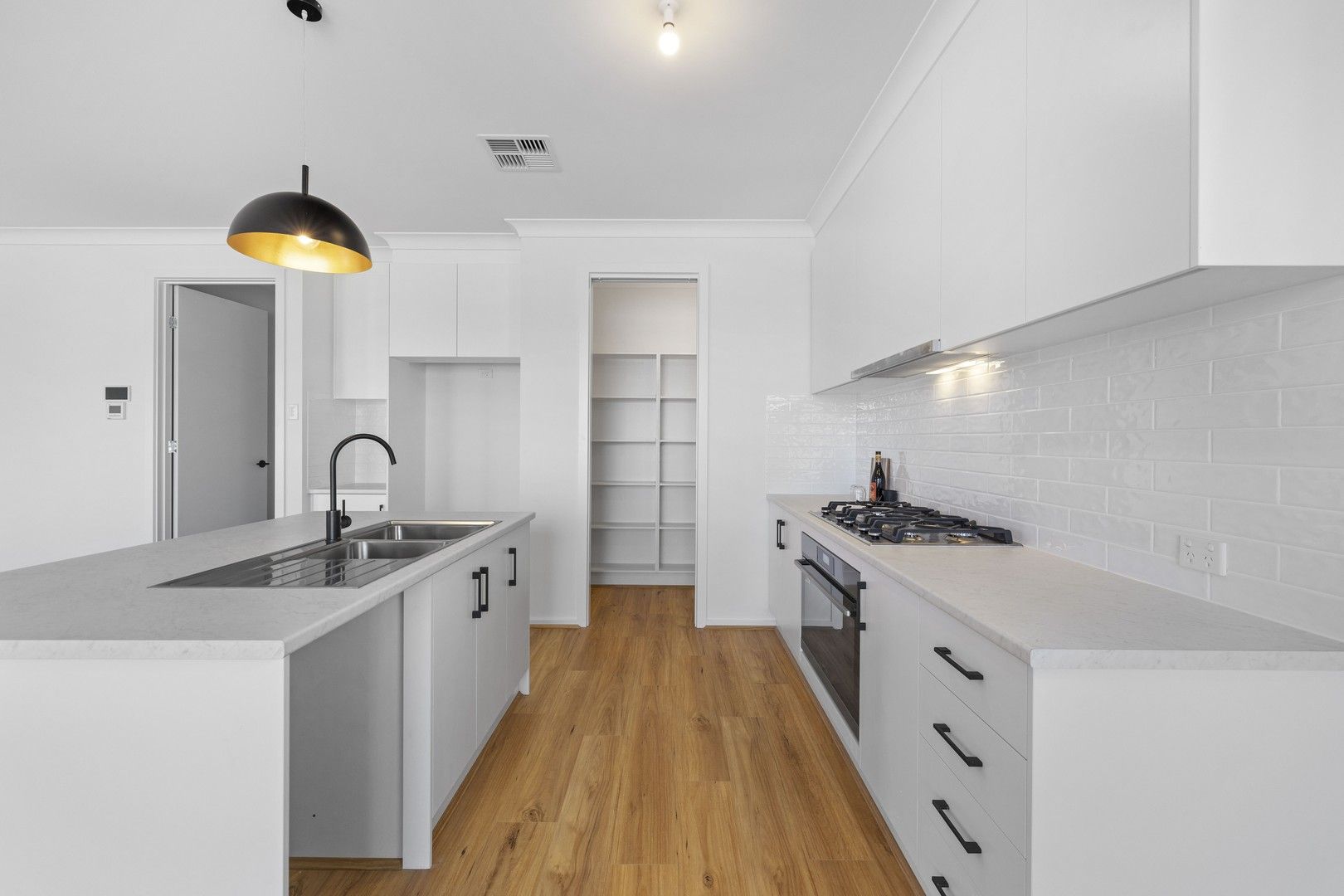 72a Fairview Terrace, Clearview SA 5085 - House For Rent | Domain