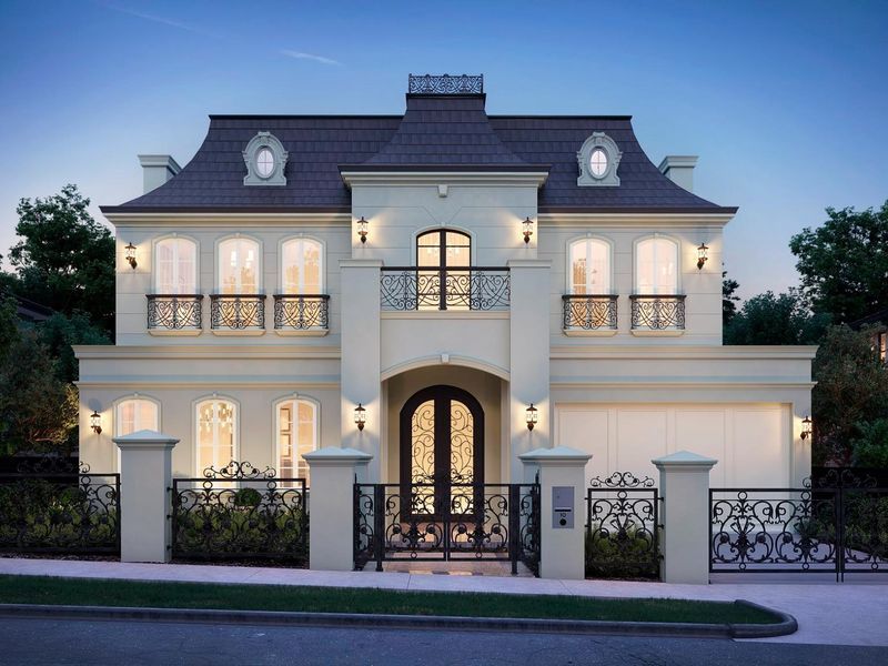 52 Delmore Crescent, Glen Waverley | Property History & Address ...