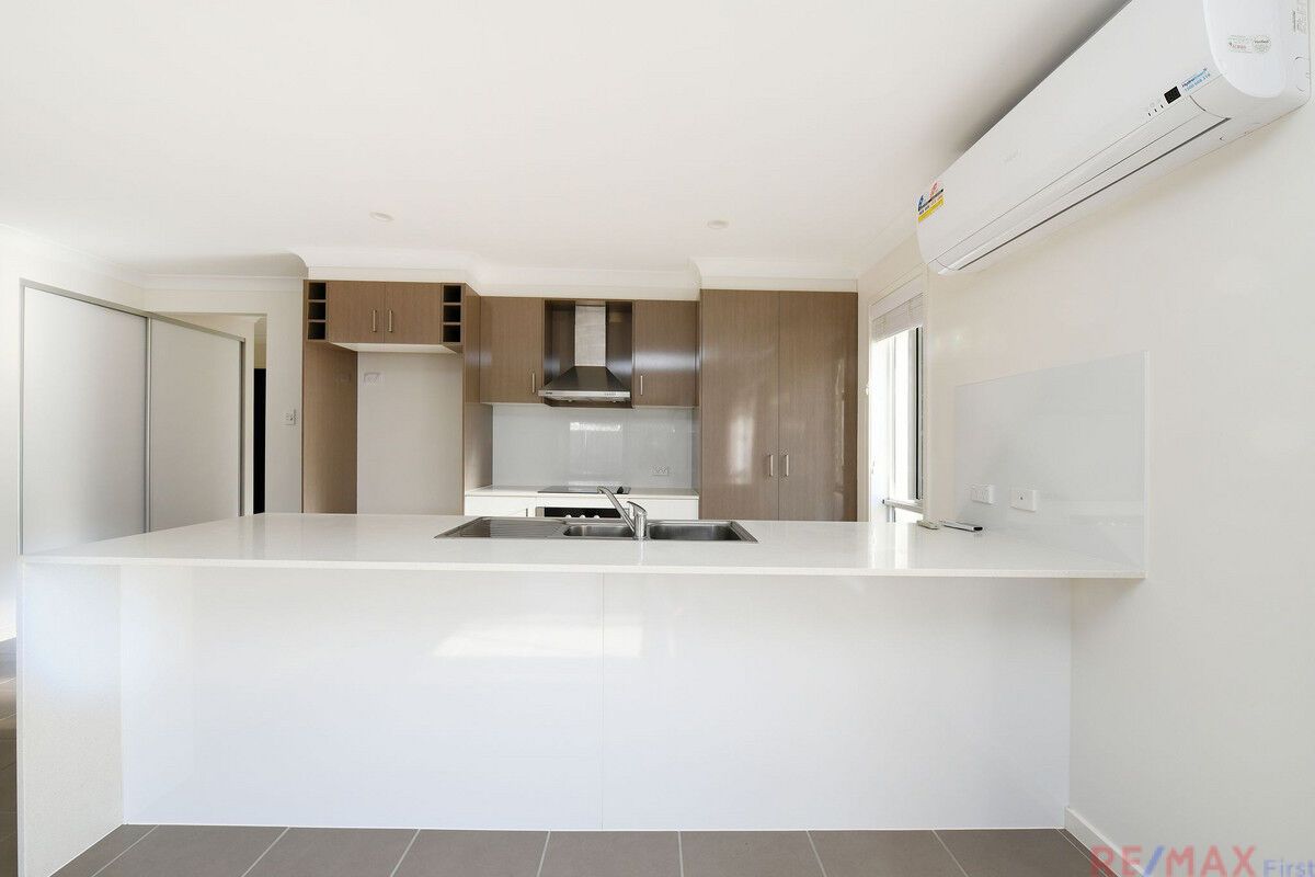 37 Stone Crescent, Baringa QLD 4551 - House For Rent - $650 | Domain