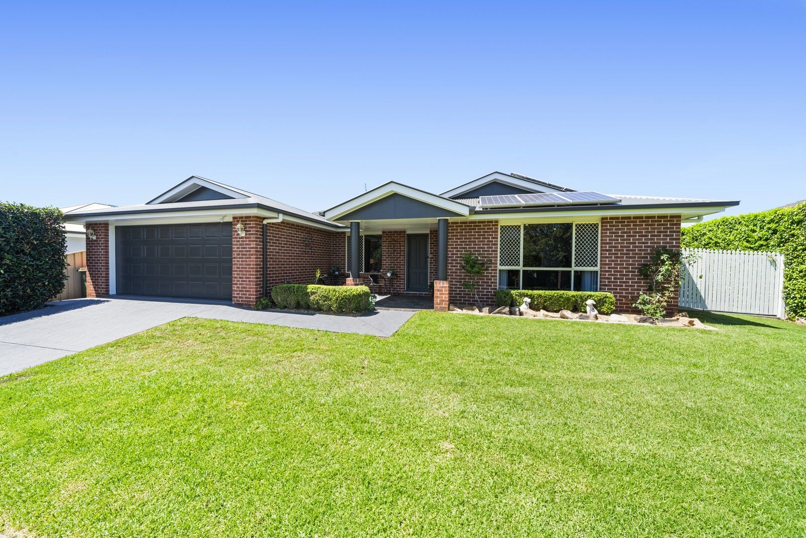 10 Bridget Court, Middle Ridge QLD 4350 | Domain
