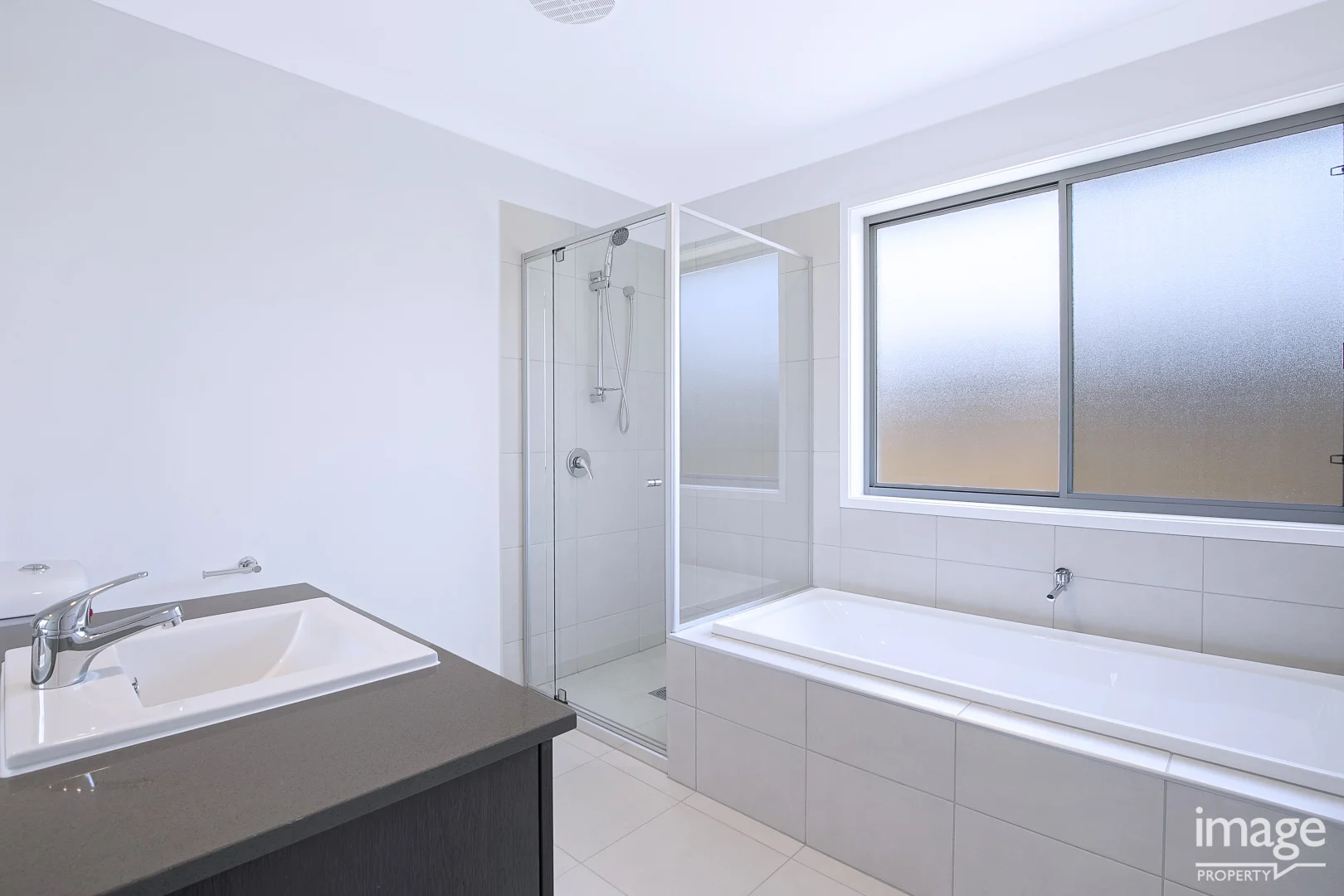 50 Chambers Ridge Blvd, Park Ridge QLD 4125 - House For Rent | Domain
