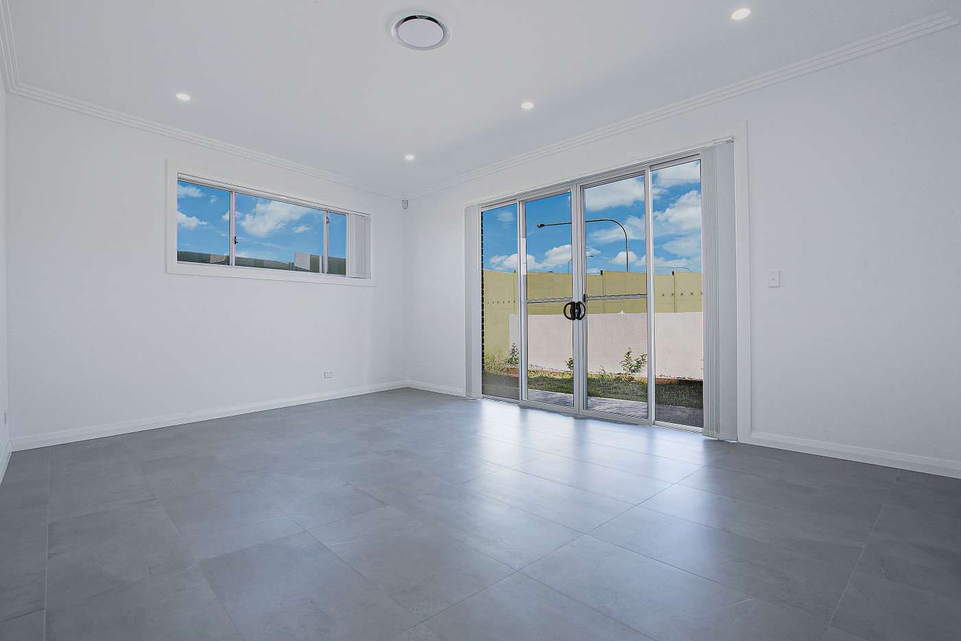 6 Samuel Court, Carnes Hill NSW 2171 - House For Rent | Domain