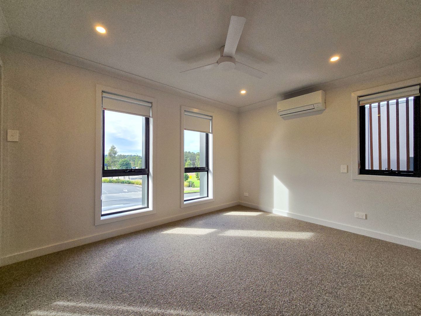 54 Willowdale Drive, Leppington NSW 2179 - House For Rent - $750 | Domain