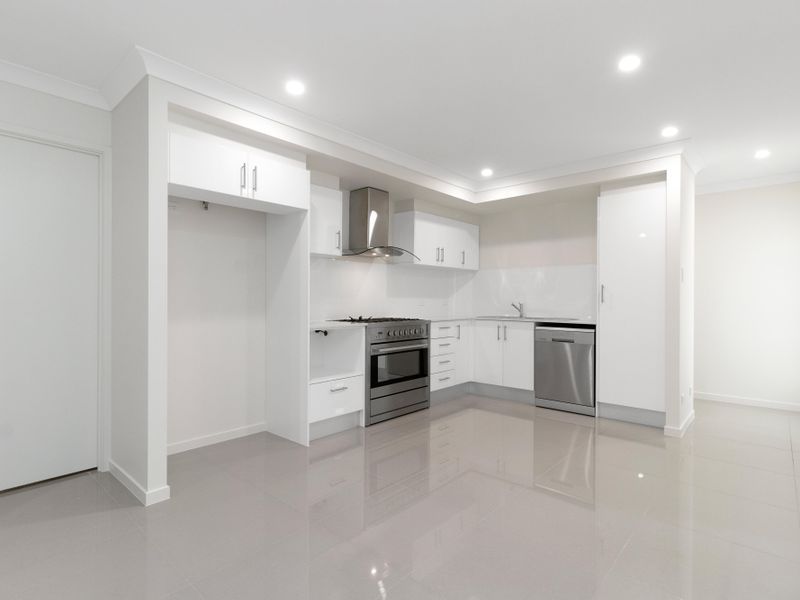 9B Olaf Loop, Park Ridge QLD 4125 - House For Rent | Domain