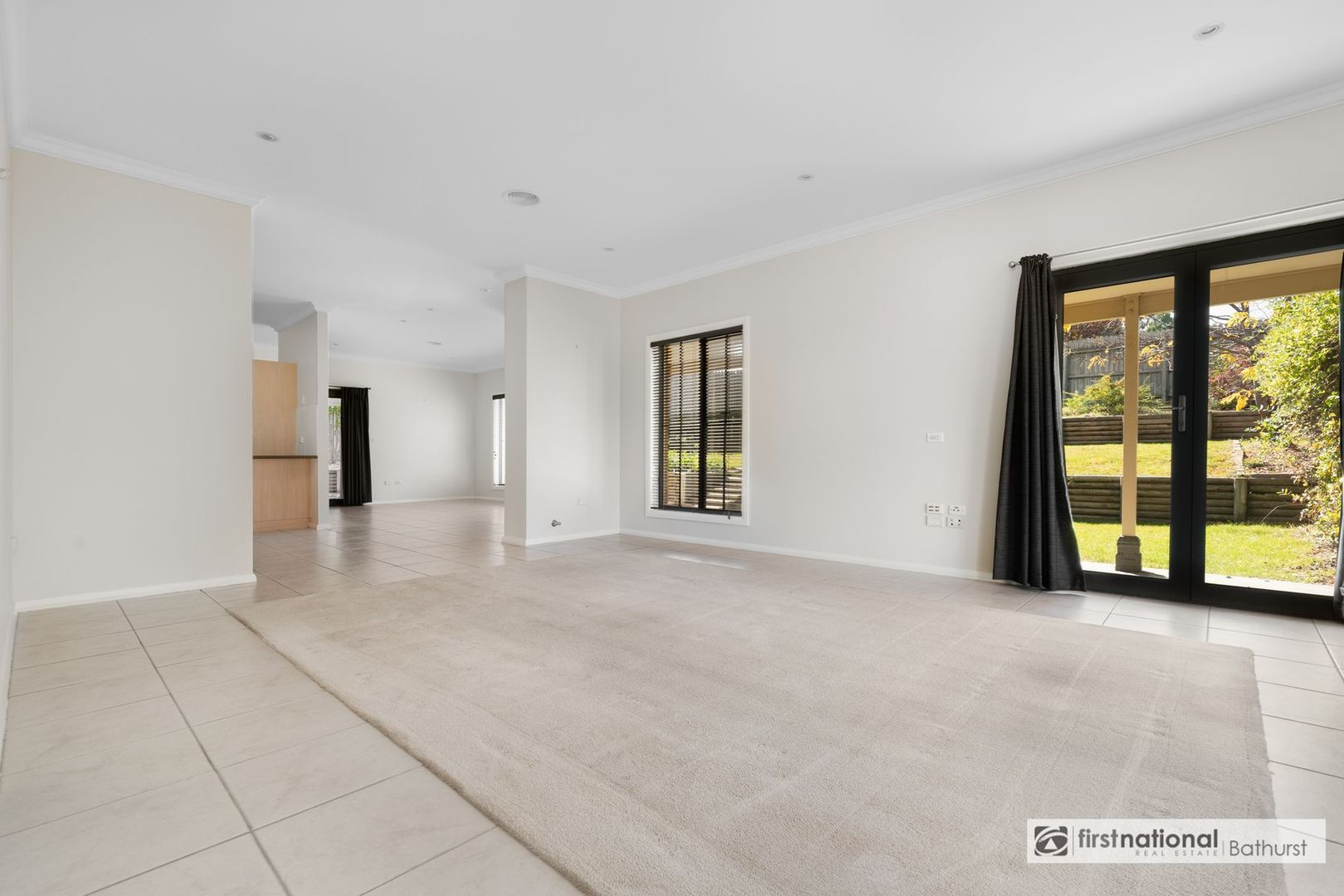 4 Shackleton Close, Windradyne NSW 2795 - House For Rent | Domain