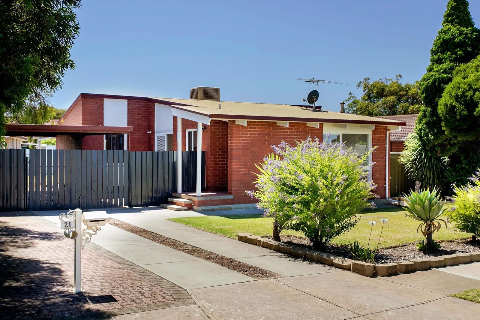 21 Tingira Drive, O'Sullivan Beach SA 5166 - House For Rent | Domain