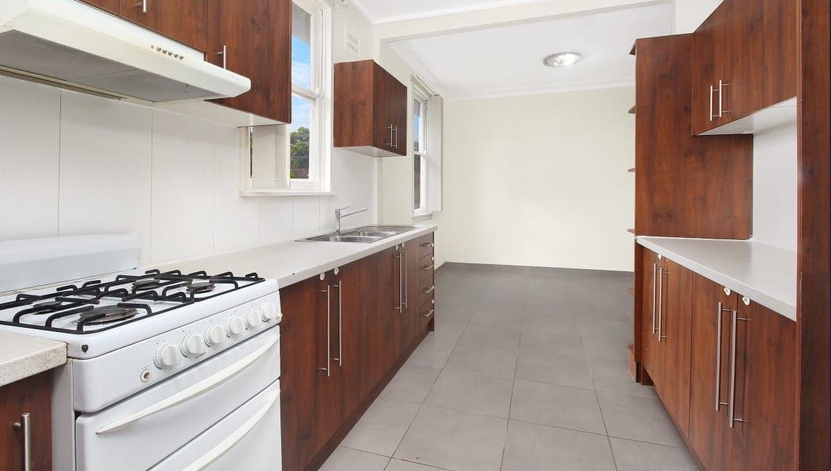 82 Hollywood Drive, Lansvale NSW 2166 | Domain