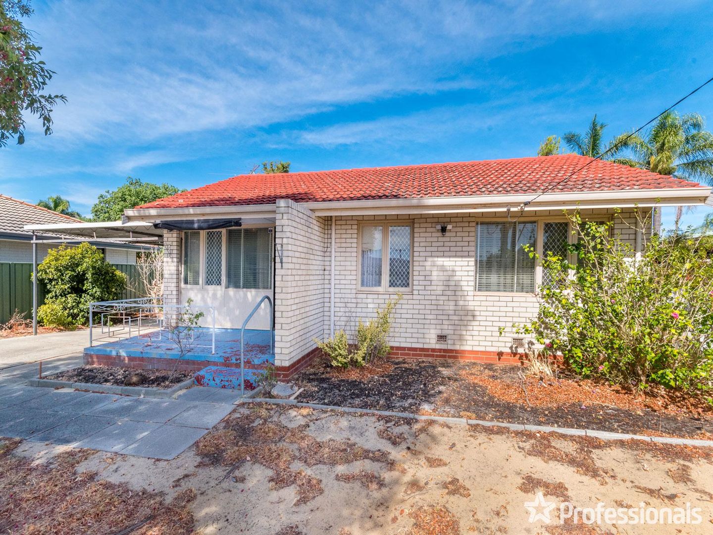 37 Willowmead Way, Kelmscott WA 6111 | Domain