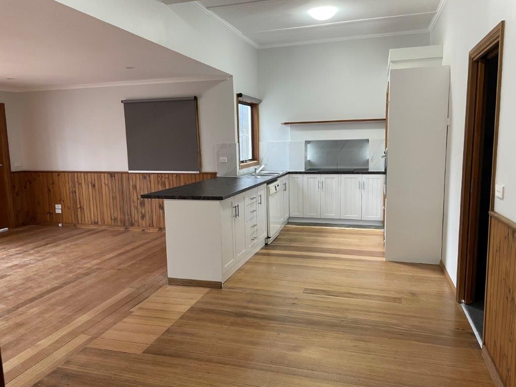 24 Walnut Avenue, Mildura VIC 3500 - House For Rent | Domain
