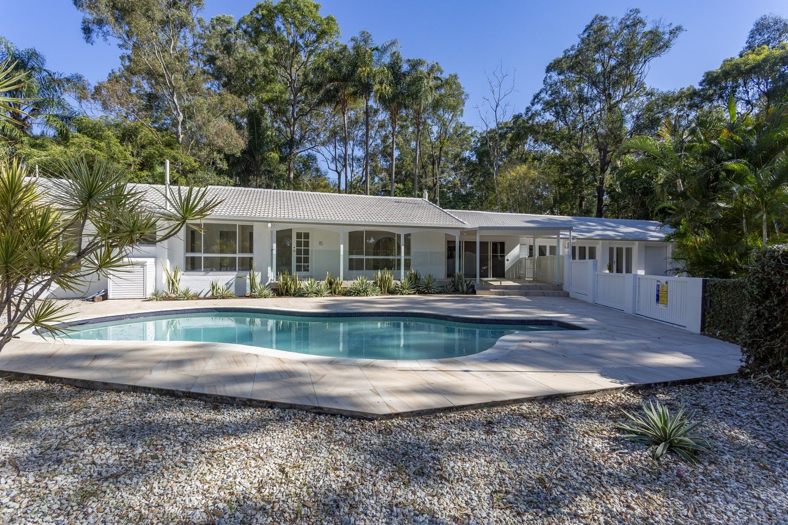 15 Hardys Road, Mudgeeraba QLD 4213 - House For Rent | Domain