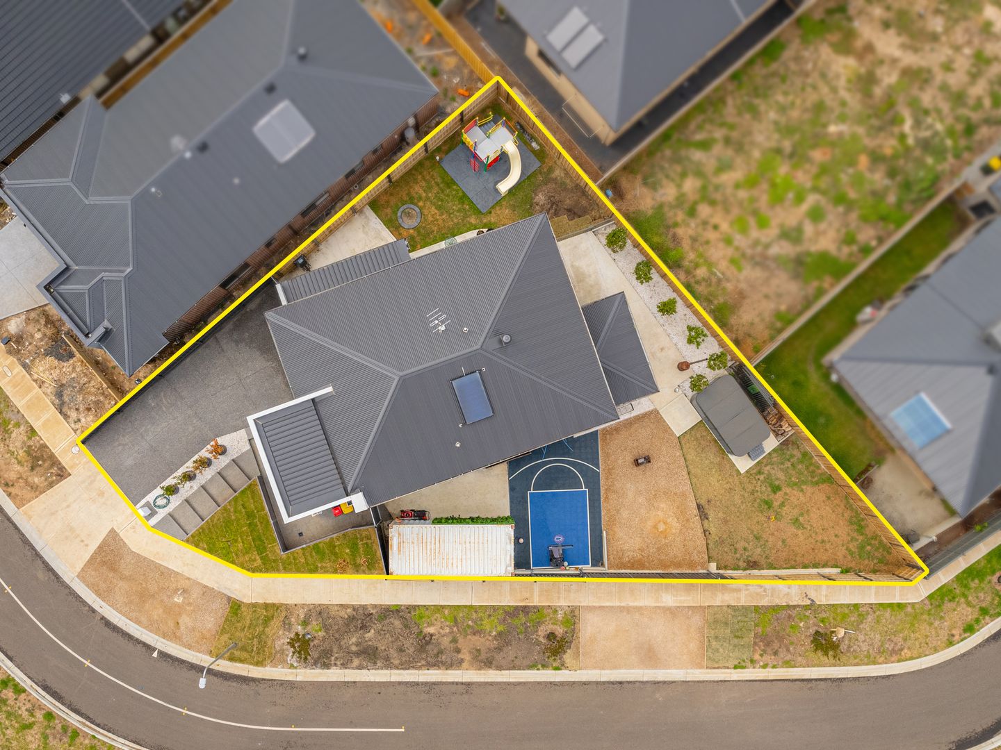 21 Amaroo Circuit, Bacchus Marsh VIC 3340 | Domain