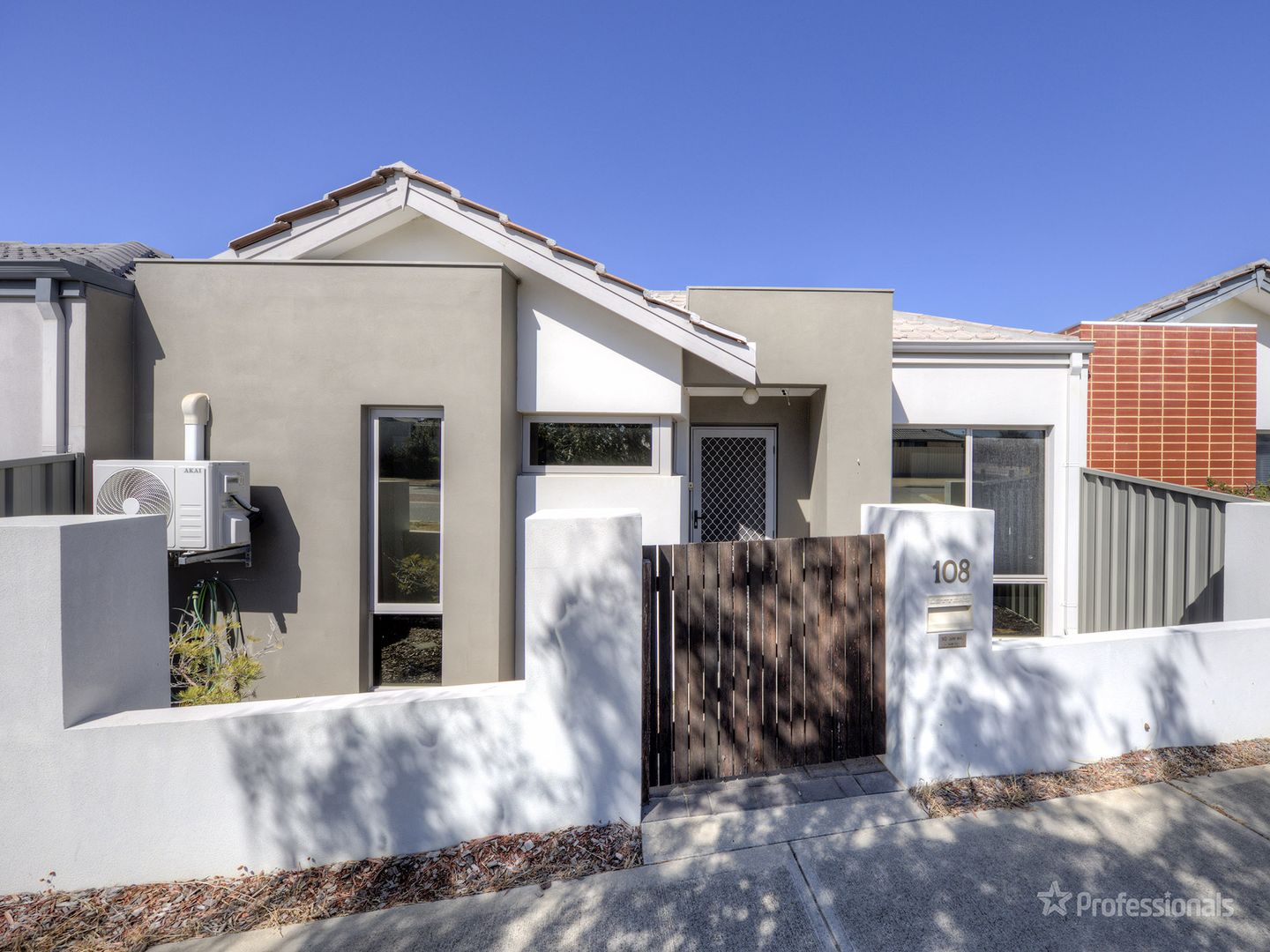 108 Shepperton Drive, Butler WA 6036 - House For Rent - $500 | Domain