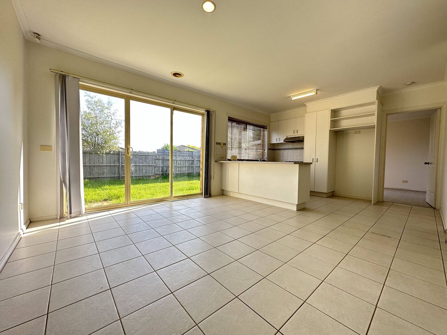 17 Margie Square, Narre Warren South VIC 3805 - House For Rent | Domain