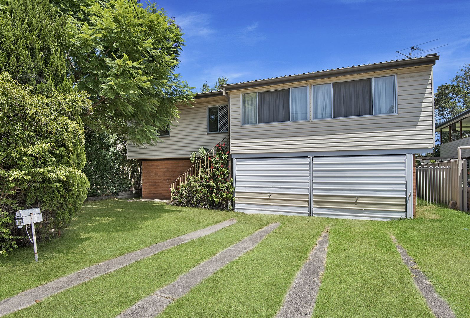 17 Lauren Street, Geebung | Property History & Address Research | Domain