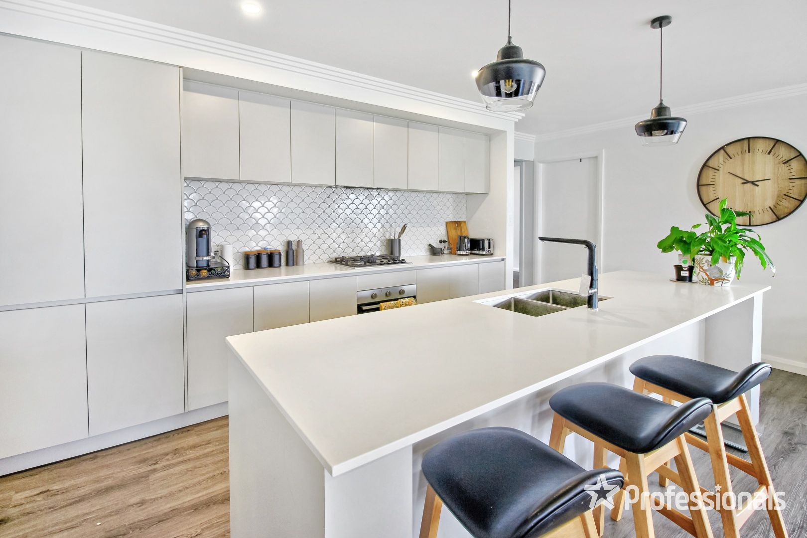 1/2 Yarrengerry Street, Gobbagombalin NSW 2650 | Domain