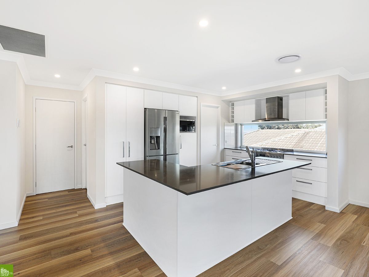 13 Kanahooka Road, Kanahooka NSW 2530 - House For Rent | Domain