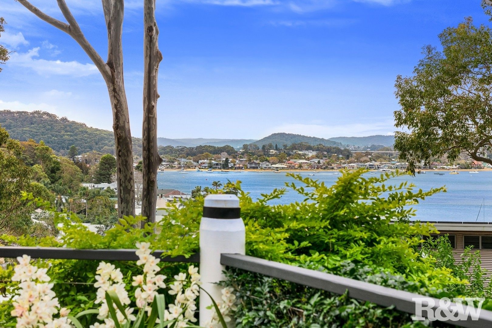 43 High View Rd, Pretty Beach NSW 2257 | Domain