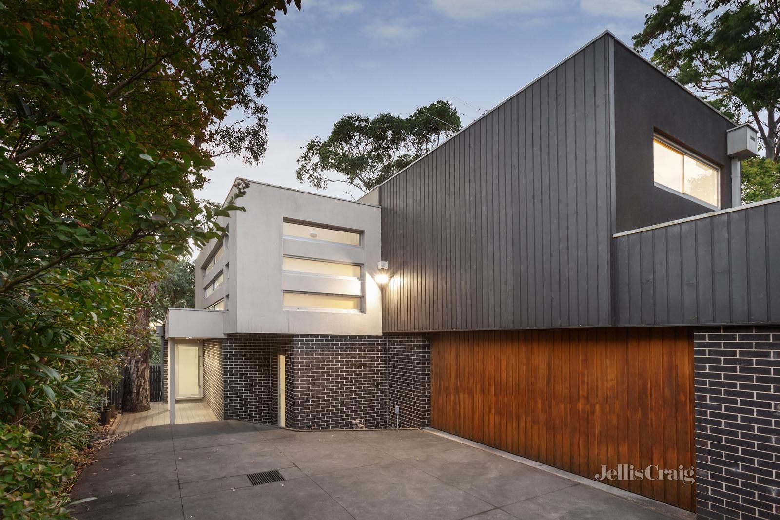 2/15 Elm Grove, Kew East VIC 3102 | Domain