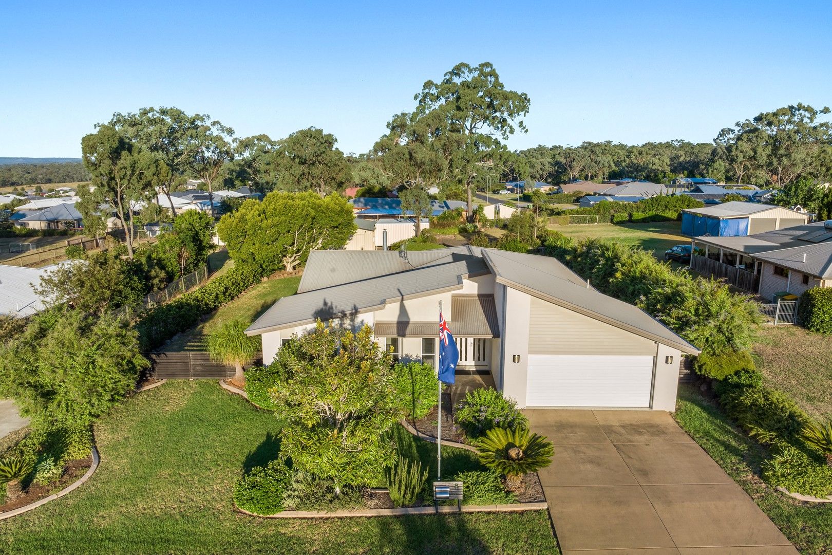 8 Lewis Drive, Meringandan West QLD 4352 | Domain