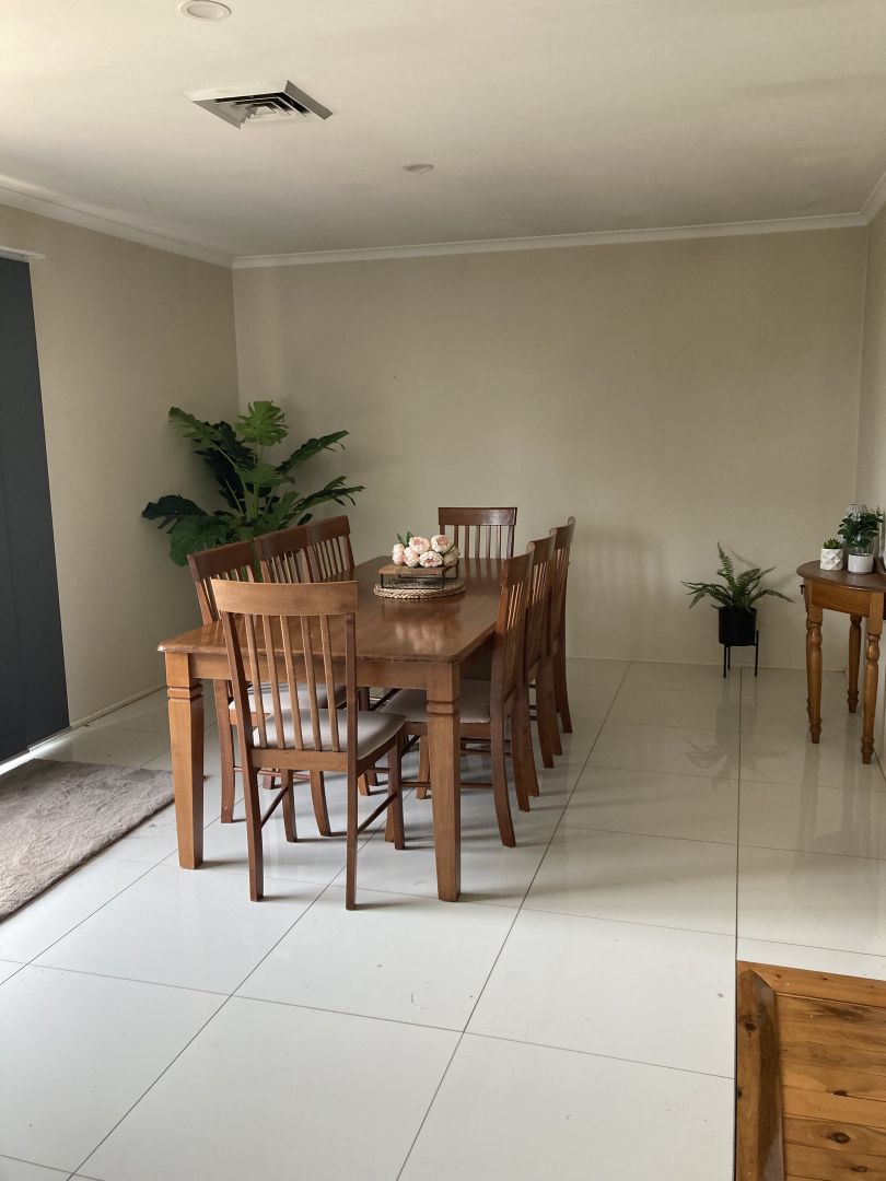 49 Barton Street, Parkes NSW 2870 - House For Rent | Domain