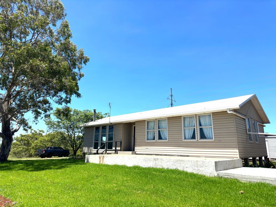 401 Preston Boundary Road, Preston QLD 4352 - House For Rent | Domain