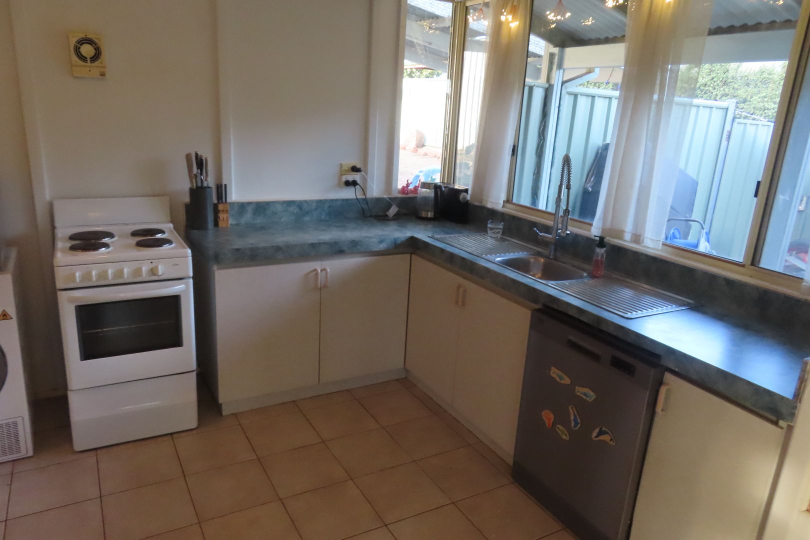 6 Hope Street,, York WA 6302 | Domain