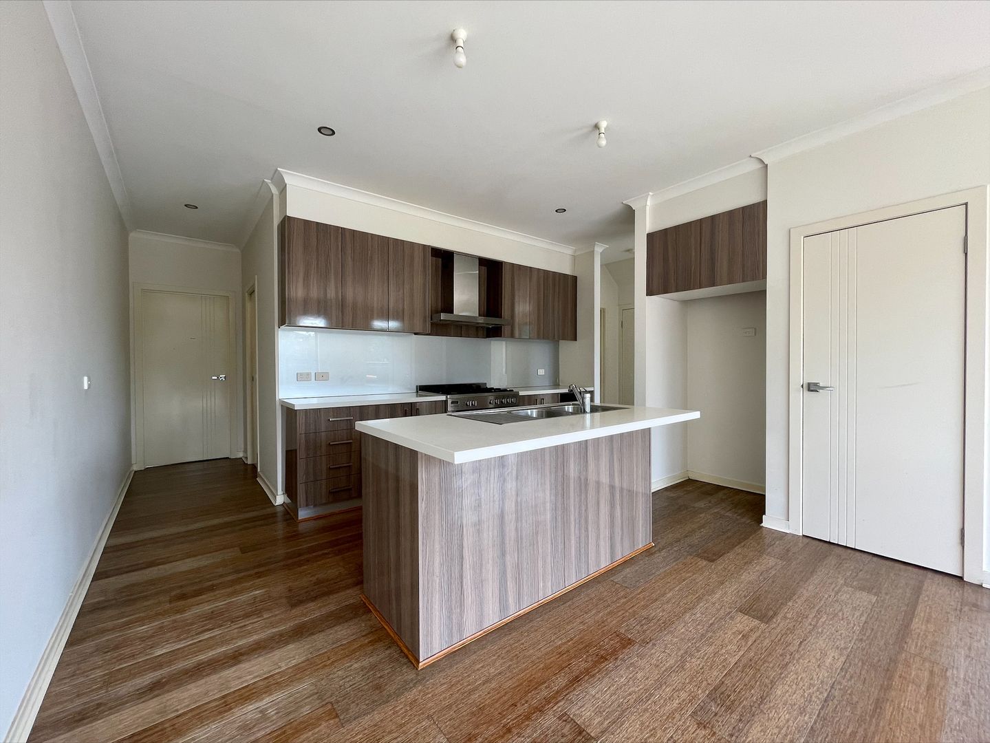 10 Carlisle Close, Derrimut VIC 3026 - House For Rent | Domain