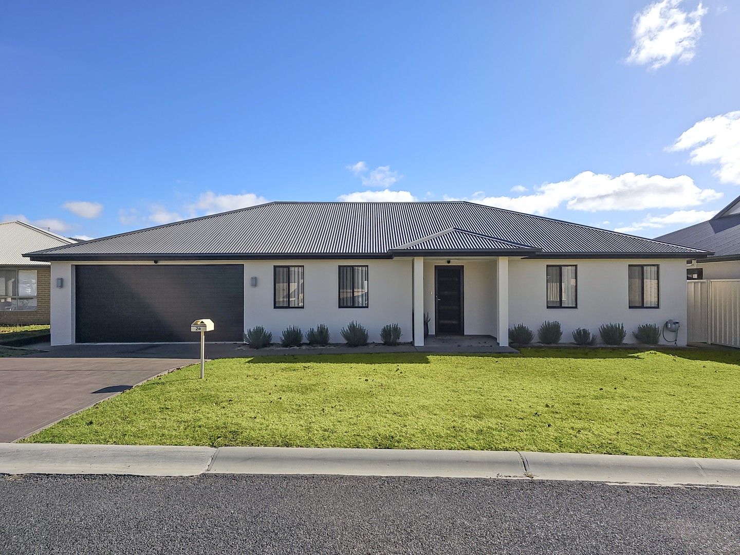 2A Dickson Court, Mudgee NSW 2850 - House For Rent | Domain