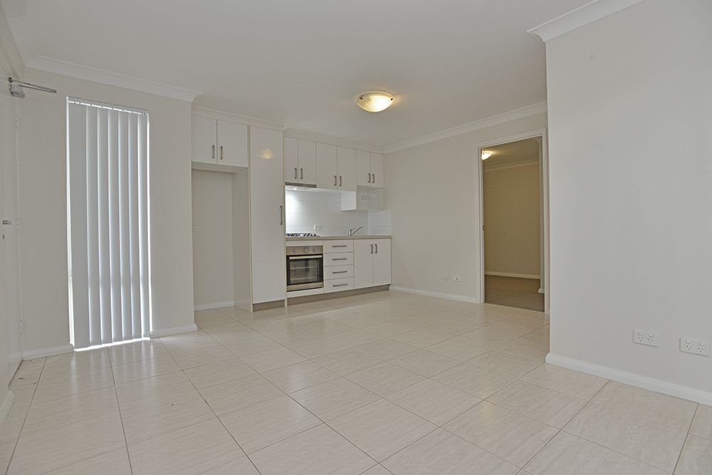 1/7 Goldsmith Road, Spearwood WA 6163 - Apartment For Rent | Domain