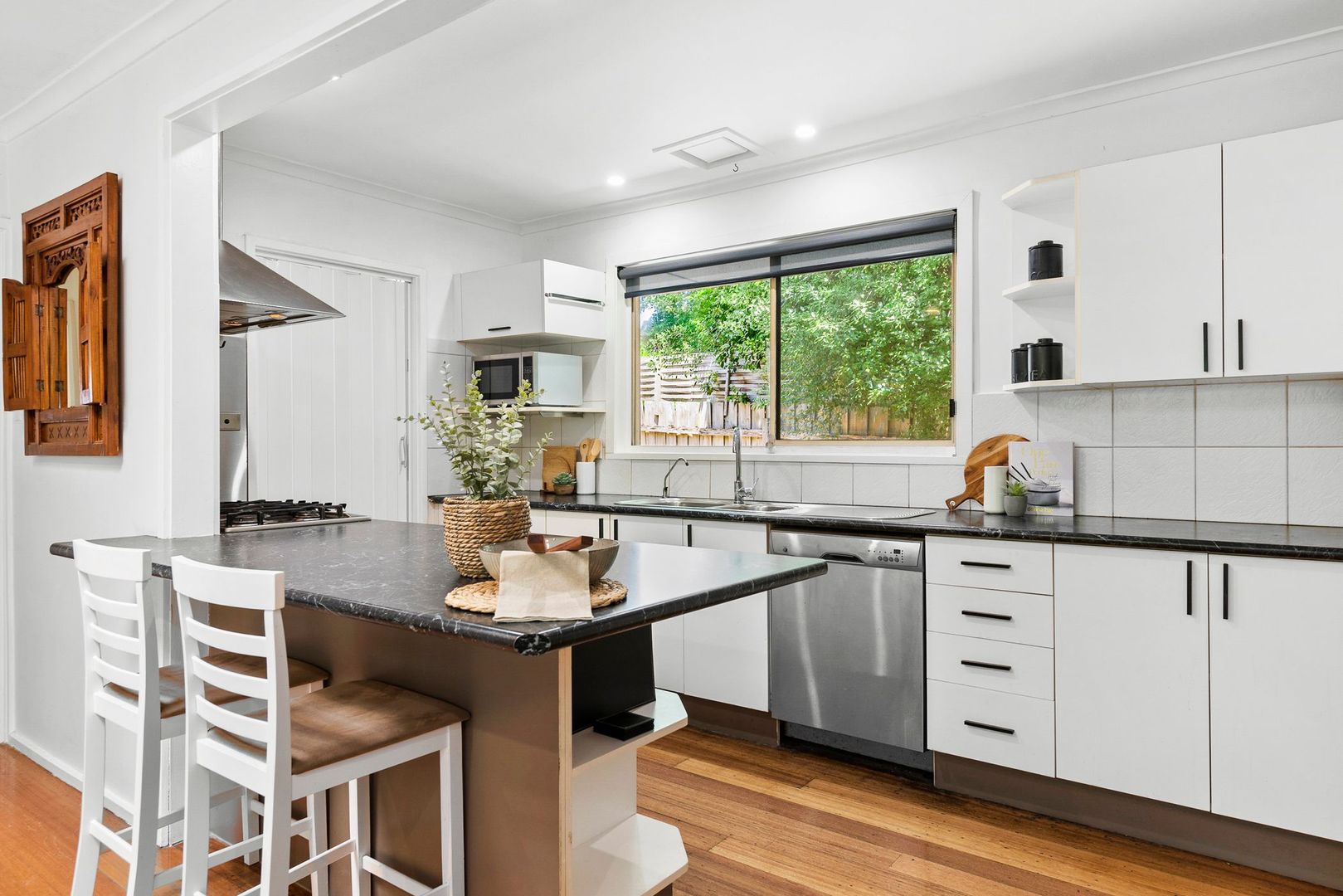 6 Erica Street, Frankston VIC 3199 | Domain