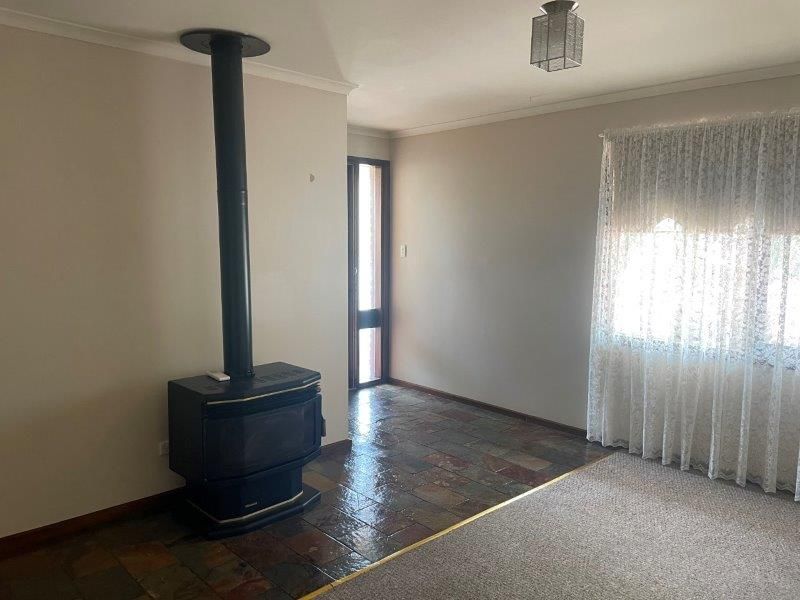 11 Harry Court, Port Augusta West SA 5700 - House For Rent - $350 | Domain