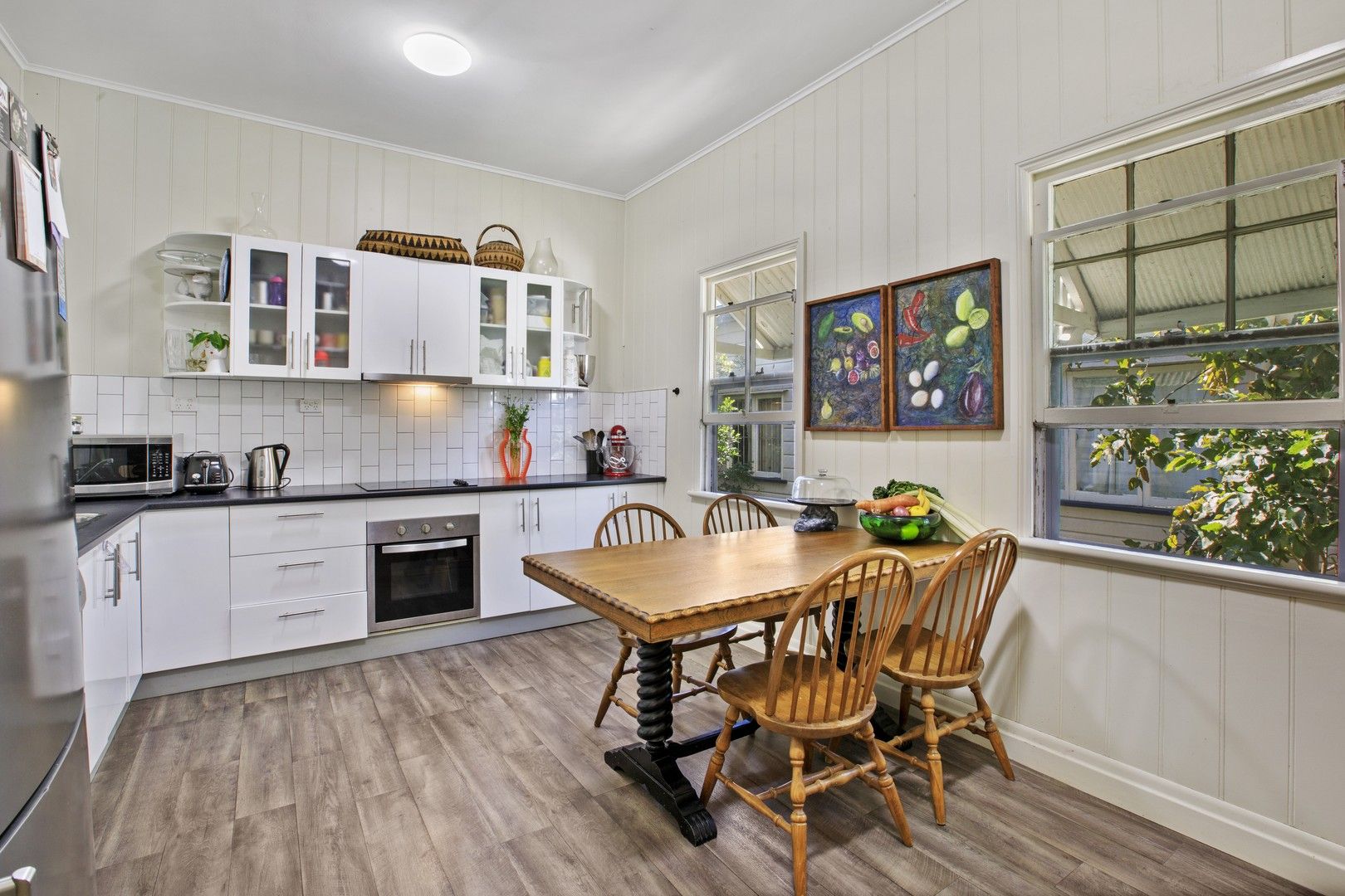 28 Linton Street, Kangaroo Point QLD 4169 - House For Rent | Domain