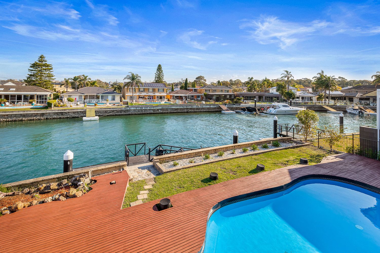 39 James Cook Island , Sylvania Waters | Property History & Address ...